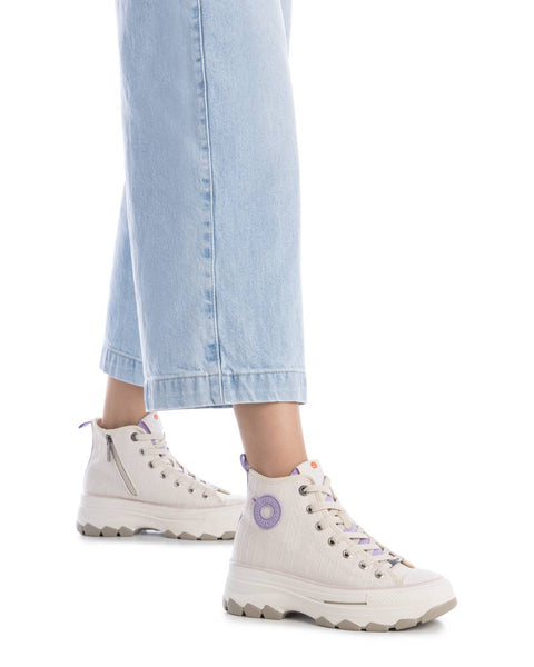 Refresh Shoes. Tienda online de zapatos con diseño español.